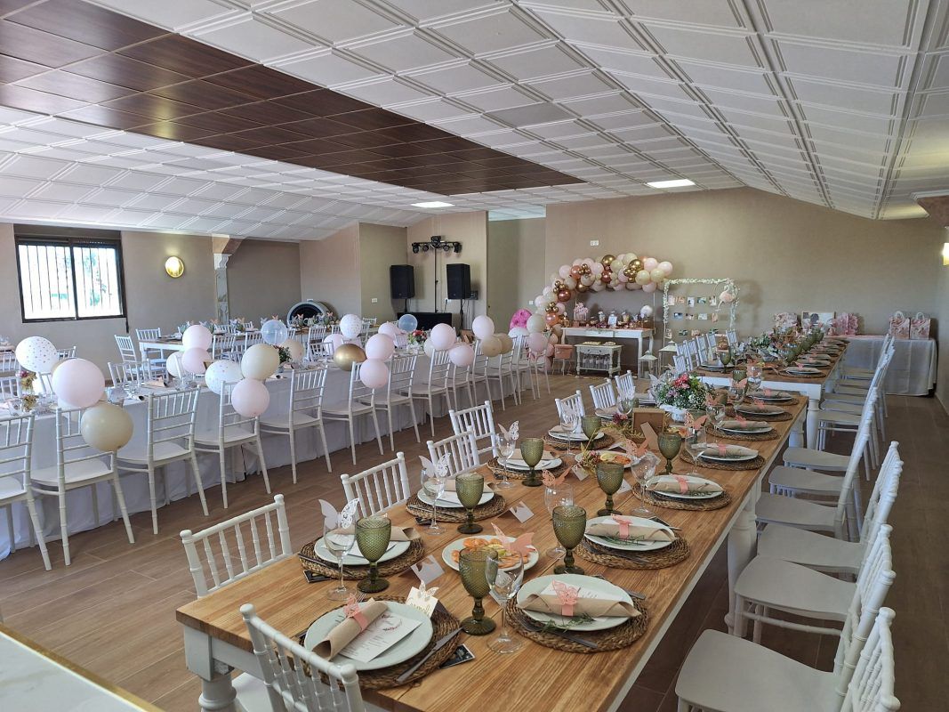 MESA RECTANGULAR RÚSTICA - Eventos MilMar